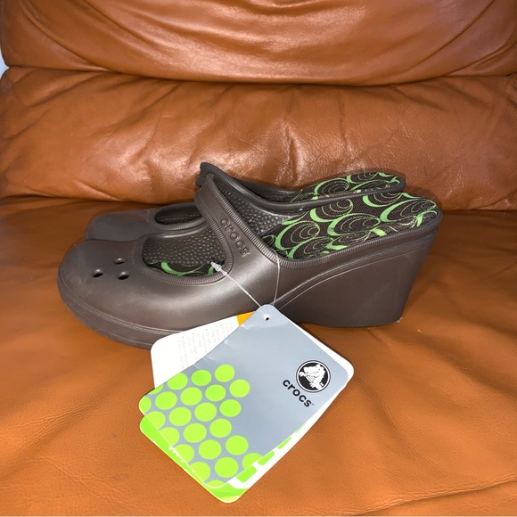 CROCS | Shoes | Bnwt Crocs Wedge Clogs | Poshmark